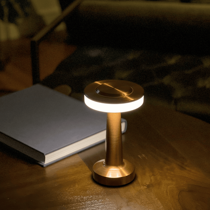 Wide Light Restaurant Cordless Table Lamp | Lumin Lighting